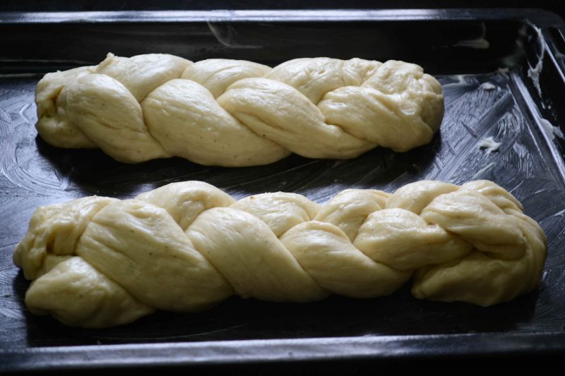 Finnish Nissua / Cardamom Bread – Gayathri's Cook Spot