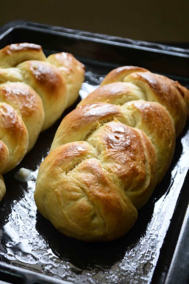 Finnish Nissua / Cardamom Bread – Gayathri's Cook Spot