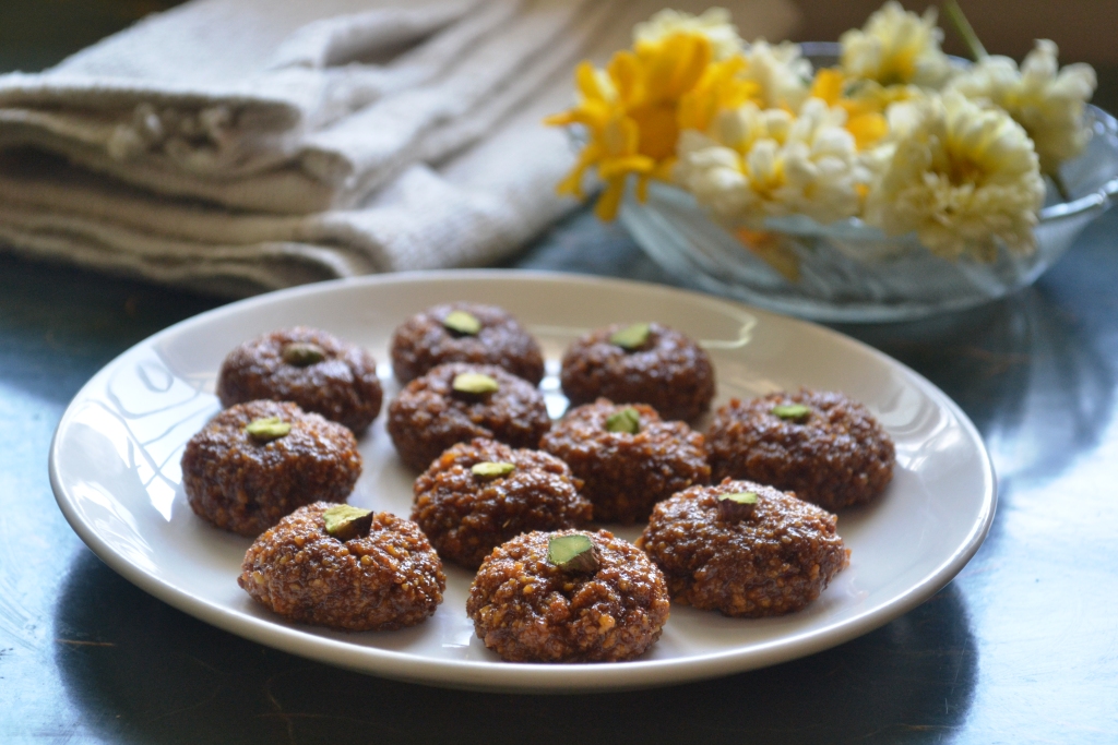 Gujarati Thabadi Peda - Indian Milk Sweet Recipes – Gayathri's Cook Spot