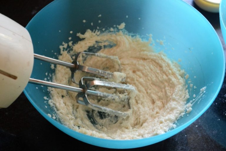 Tea Time Biscuits Recipe – Gayathri's Cook Spot